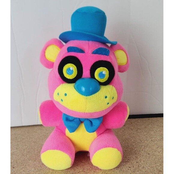 Funko | Toys | Funko Fnaf Blacklight Plush Freddy Pink Gaming Neon ...